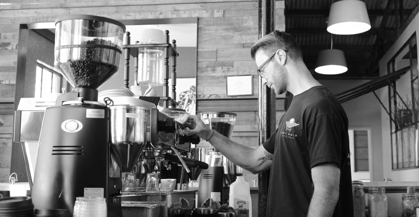 CAFE with menu - CAFE MOTO